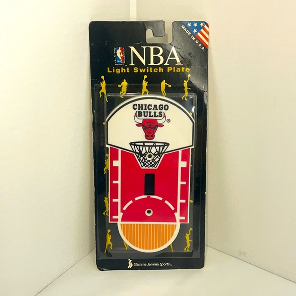 Chicago Bulls | Wall Decor | Vintage Chicago Bulls Light Switch Plate ...